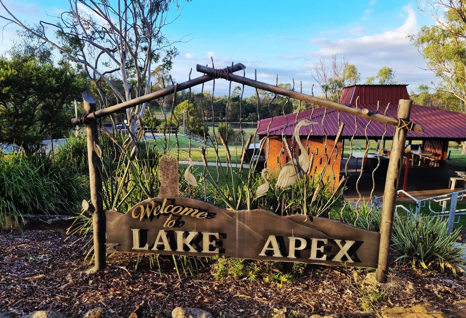 Free Walk & Talk at Lake Apex, Sunday 8th March 9am - 11am