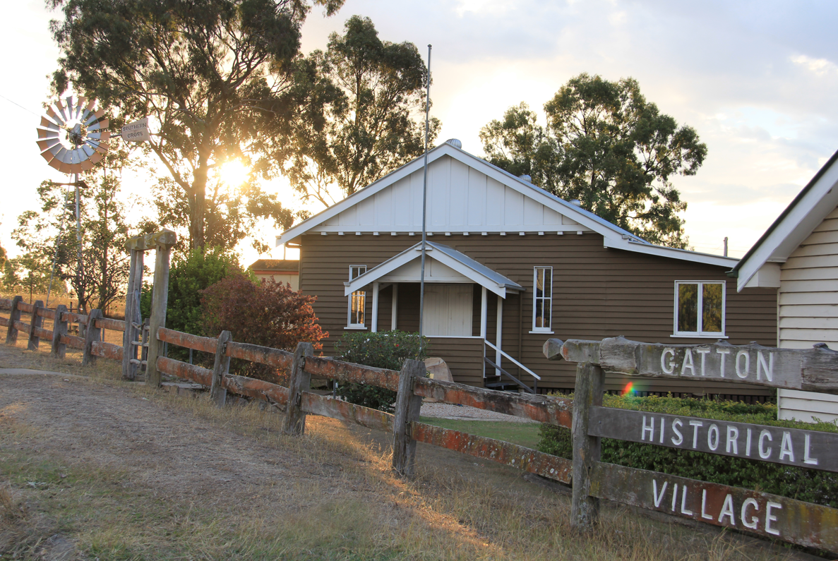 Lockyer Valley Visitor Information Centre - Gatton & District ...